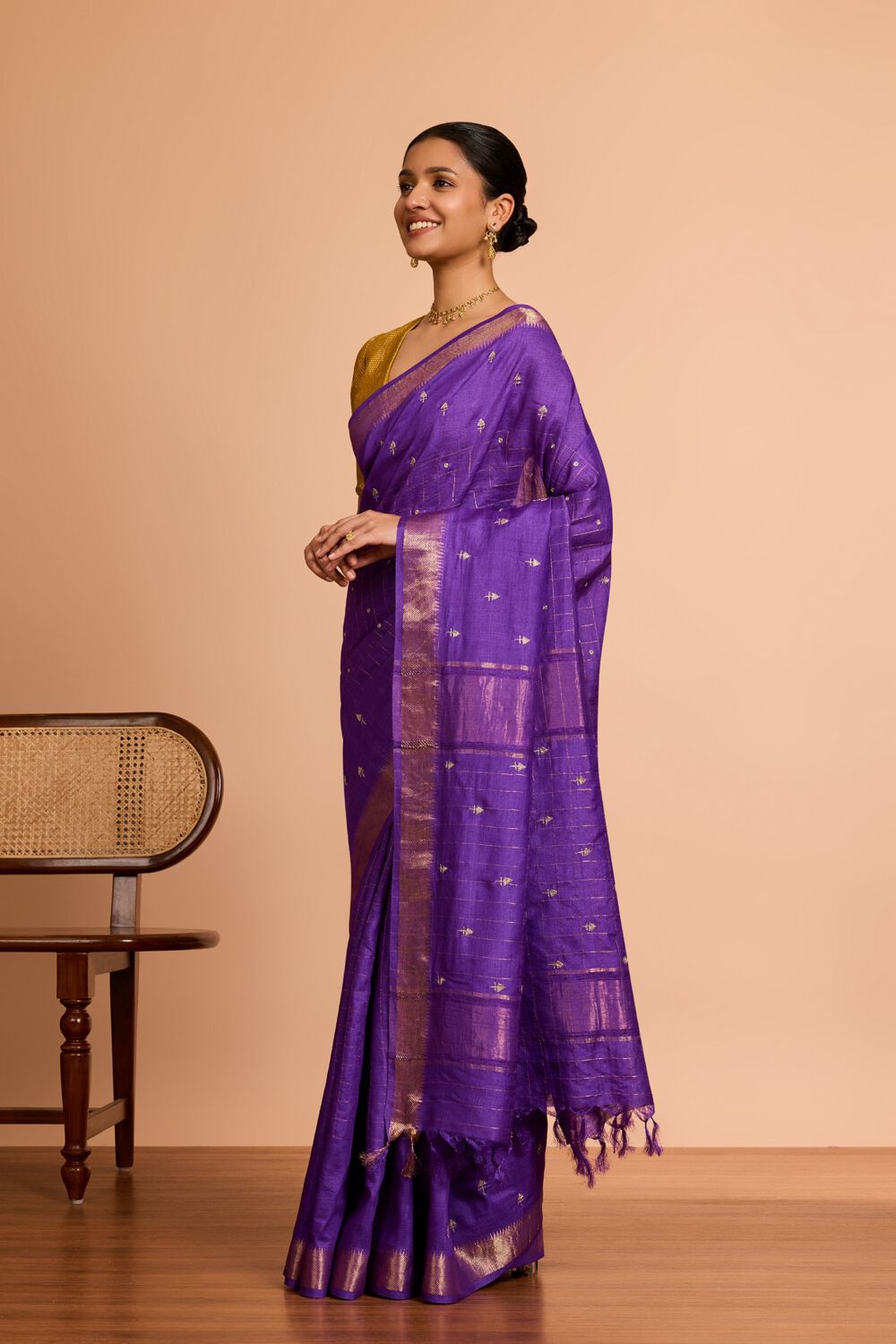 Dark Violet Bengal Pure Silk Aari Embroidered Saree | Taneira Online Store