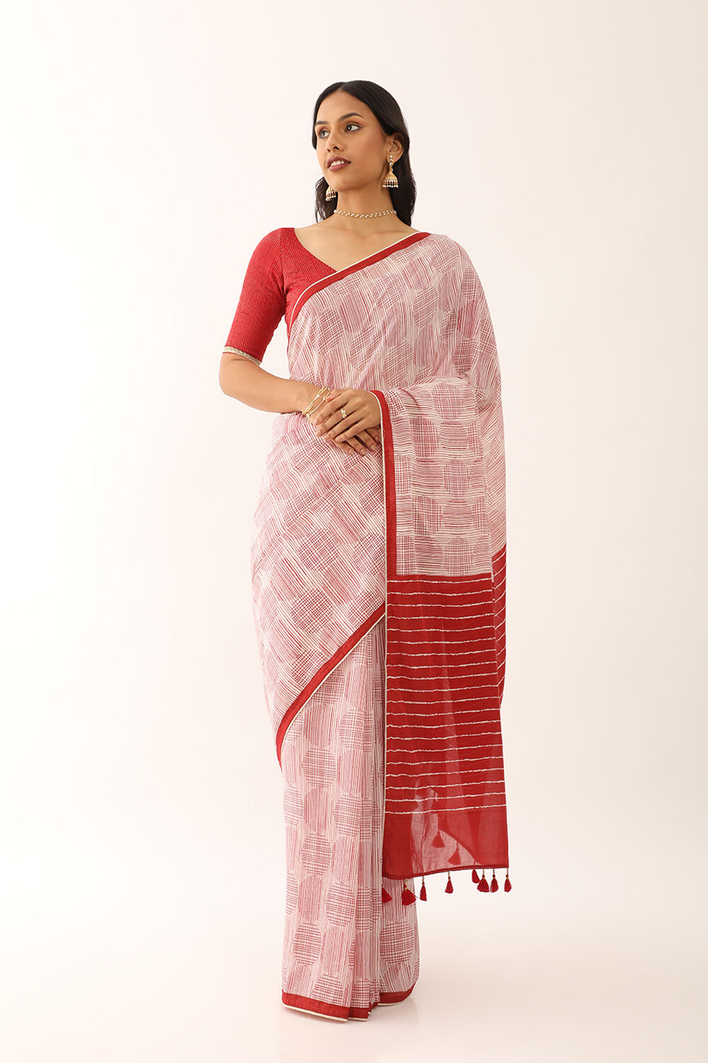 Off White Screen Printed Pure Cotton Saree | Taneira Online Store