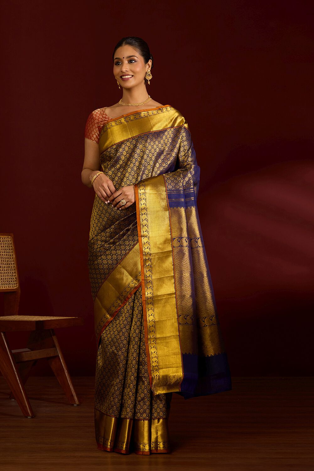 Dark Violet Pure Silk Woven Kanjivaram Saree | Taneira Online Store