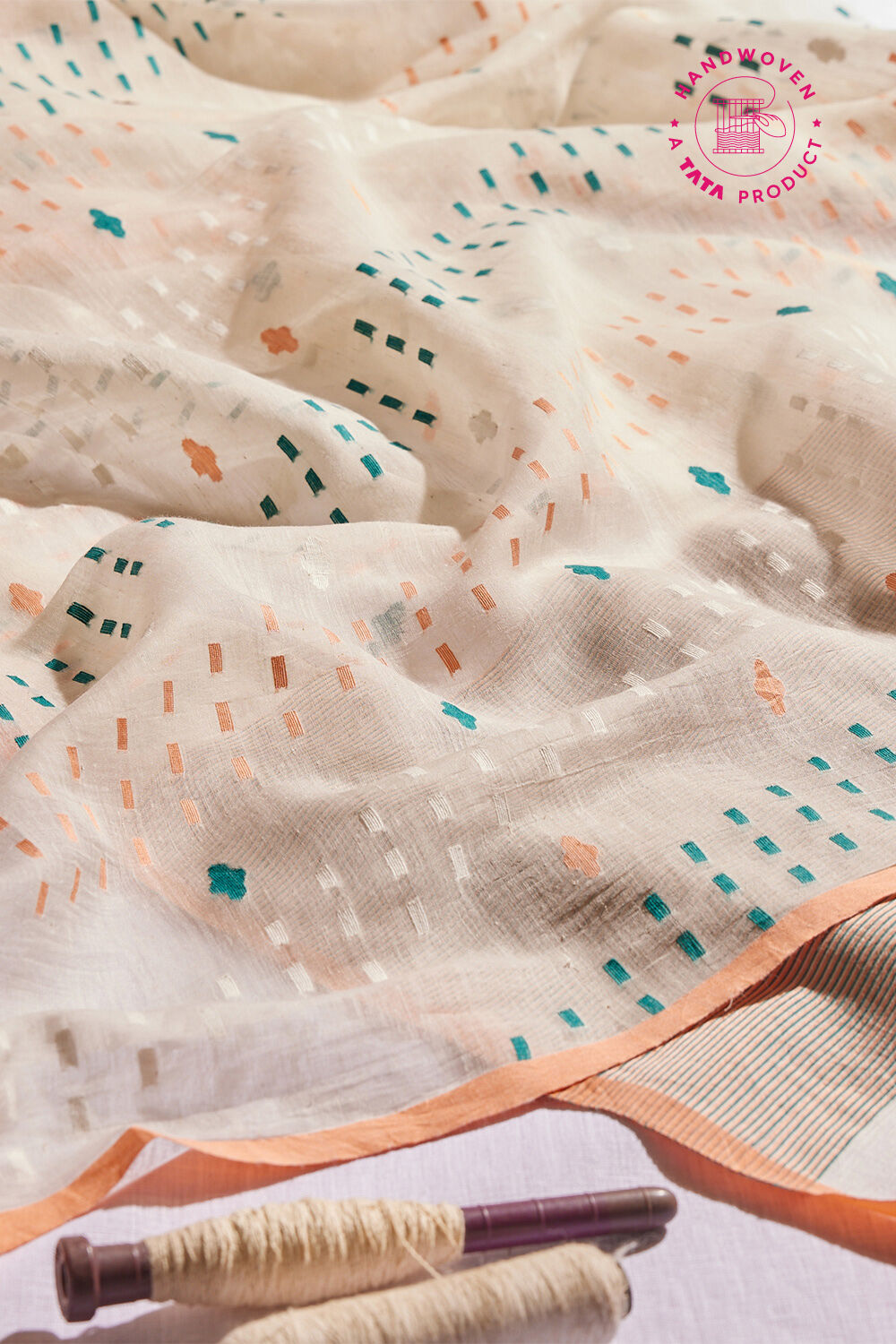 Off White Silk Khadi Cotton Bengal Jamdani Saree | Taneira Online Store
