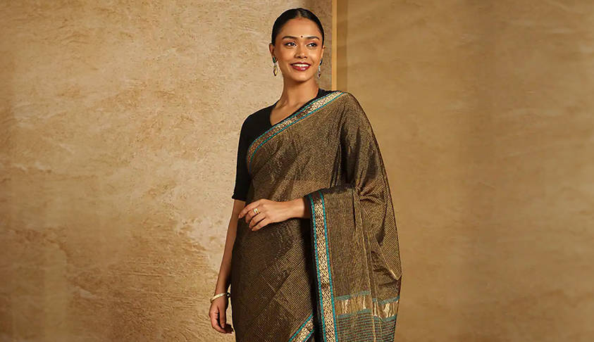 Modern Saree Look