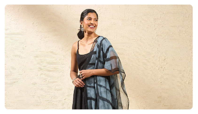 Tips on How to Style a Kurta Set for Women - Taneira